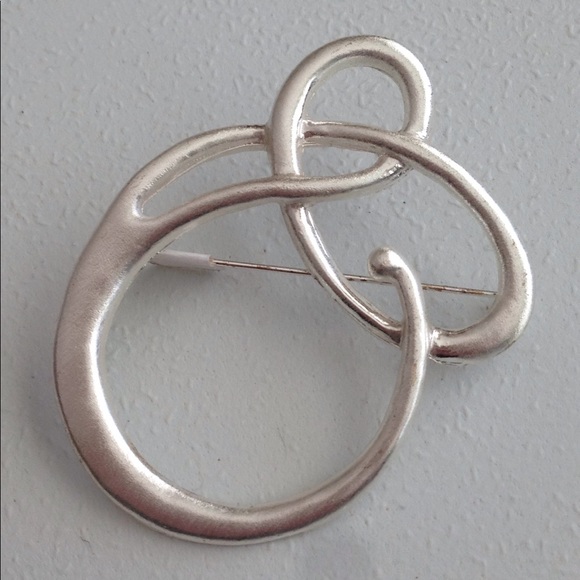 Studio by Demdaco | Jewelry | Pin In A Lightweight Silver Metal Swirl ...